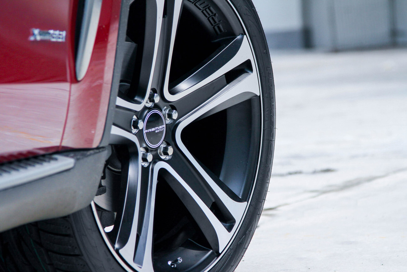 Permaisuri | BMW X6 F16 on Premier Edition CS5 22"