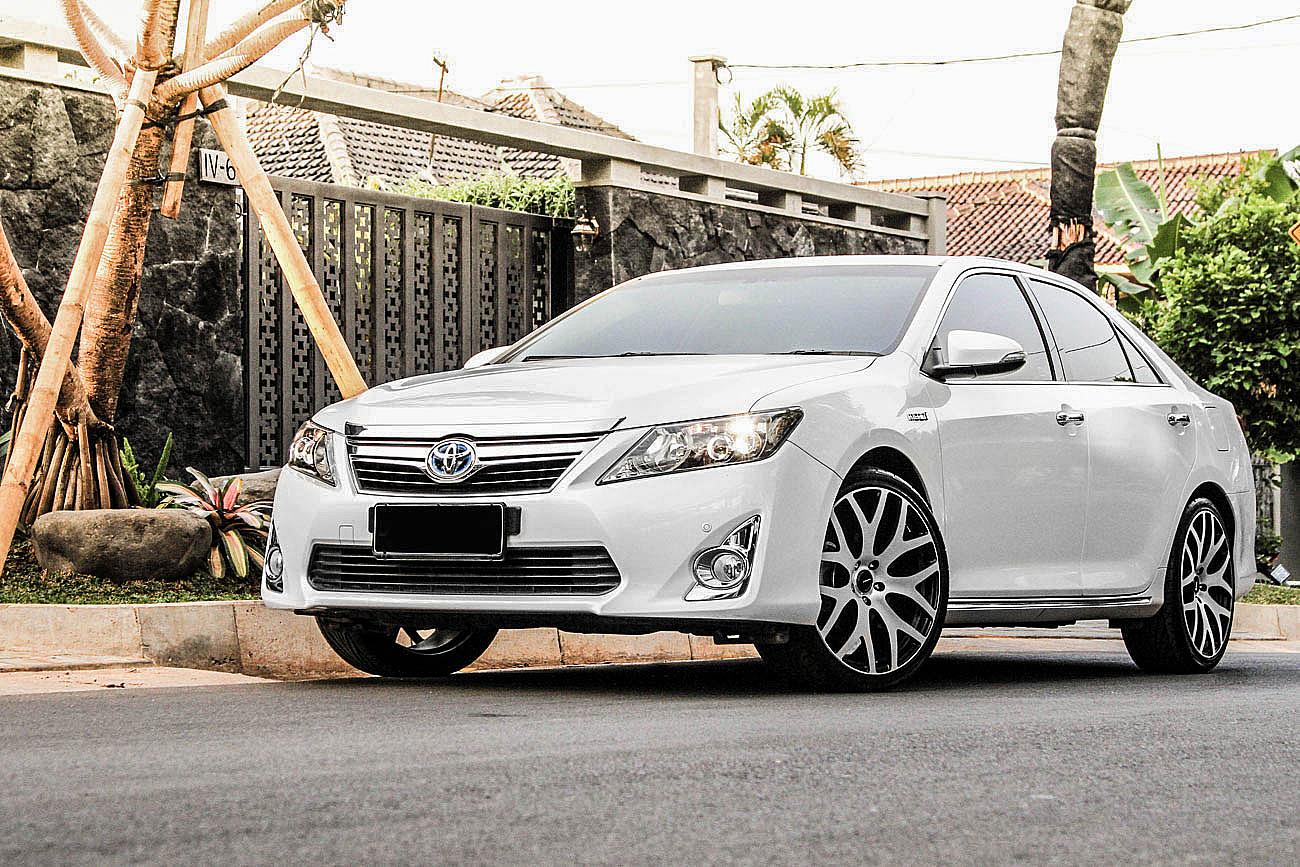 Permaisuri | Prestige Camry Hybrid+Rays Waltz Forged S7