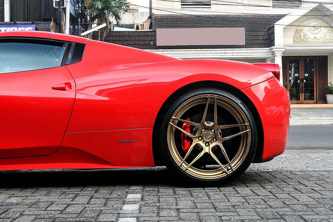 Permaisuri | ADV.1 Bronze on Ferrari 458