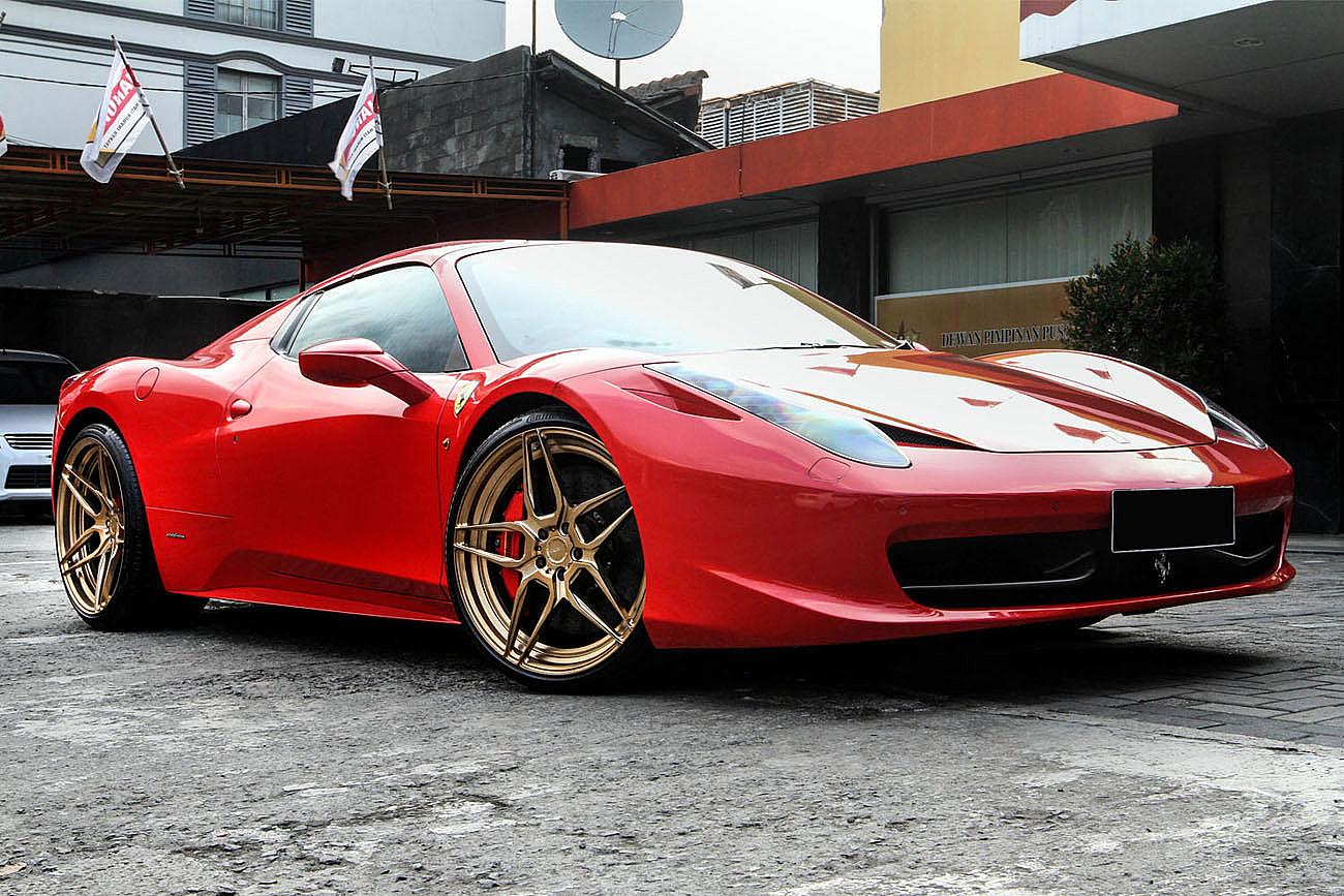 Permaisuri | ADV.1 Bronze on Ferrari 458
