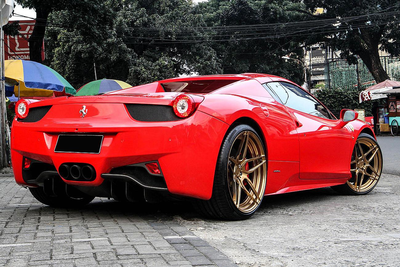 Permaisuri | ADV.1 Bronze on Ferrari 458