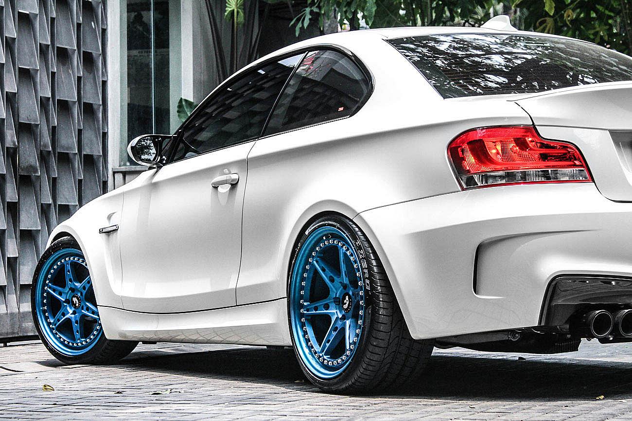 Permaisuri | Forgiato Formula Racing F-Foro+BMW 1M E82