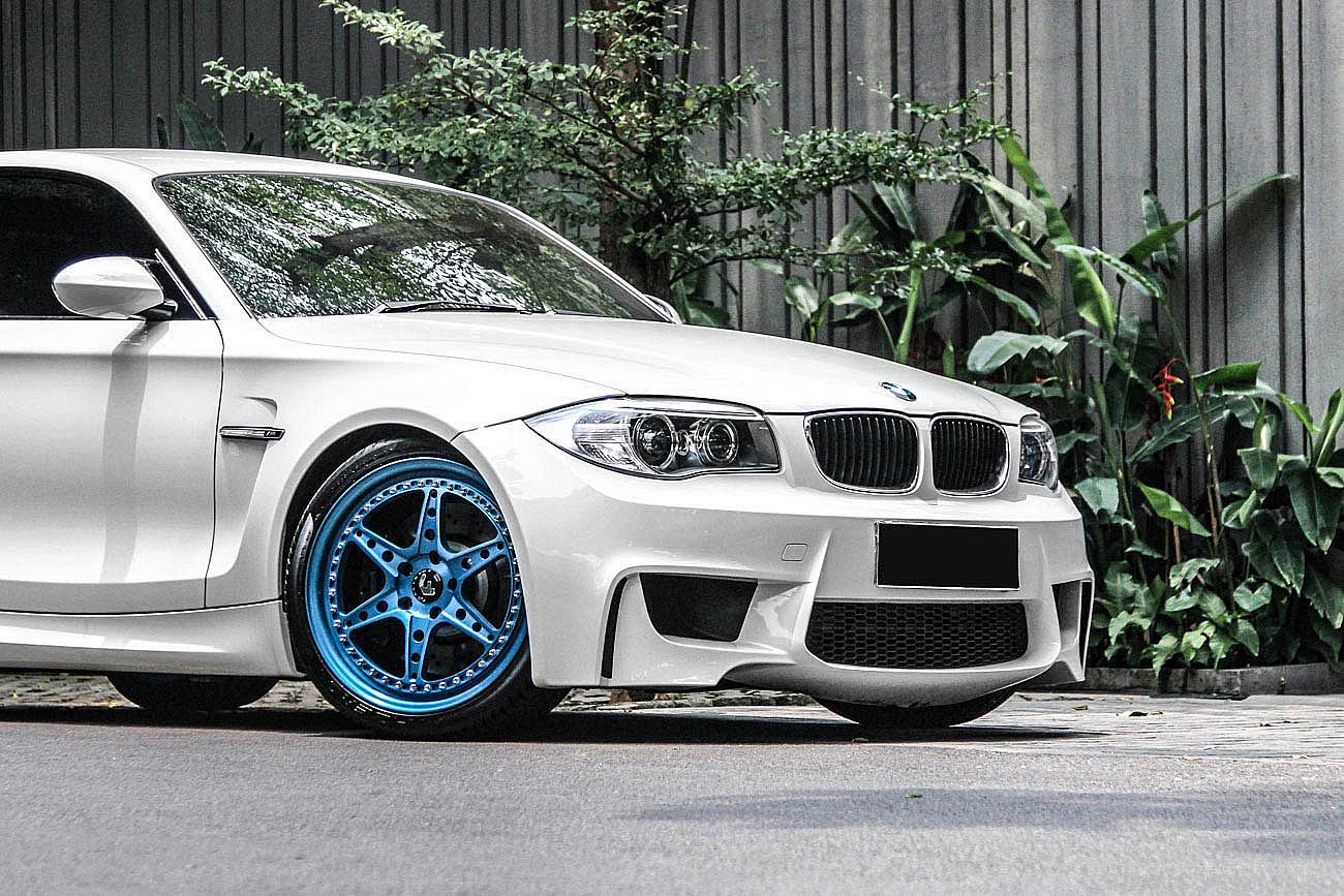 Permaisuri | Forgiato Formula Racing F-Foro+BMW 1M E82