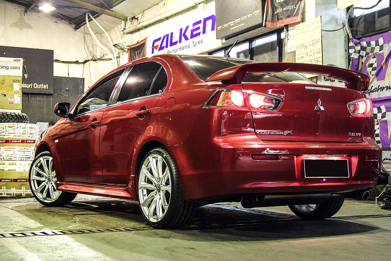 Permaisuri | Lancer Ex on Rays Versus Chrysaor Limited Edition 19"
