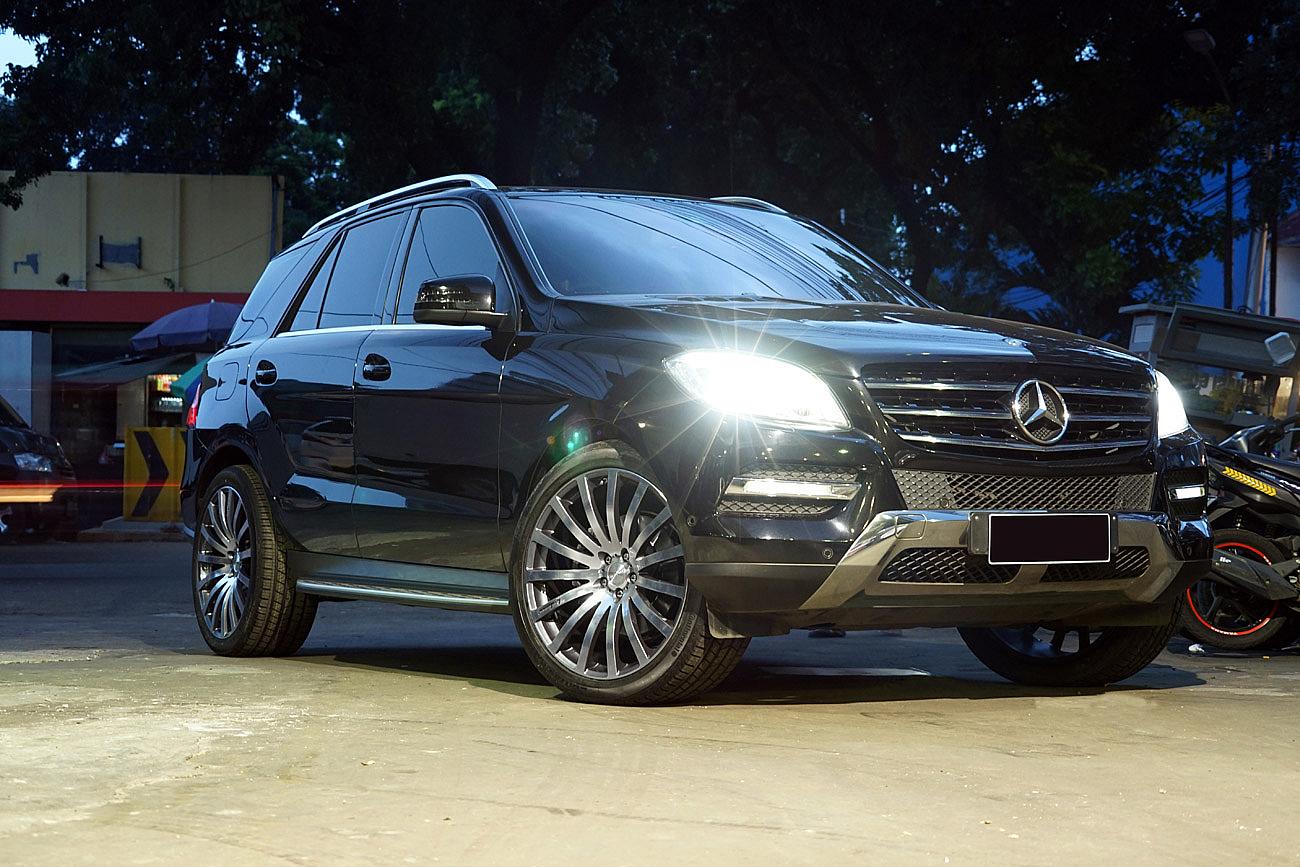 Permaisuri | Mercedes Benz ML350 W166 on Venerdi Hereborrani CL115