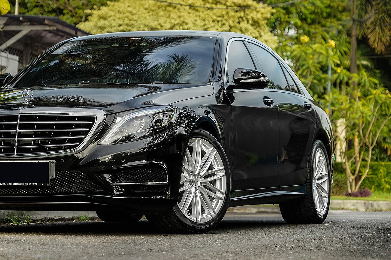 Permaisuri | Mercedes Benz S-Class W222 with Vossen VFS4 20
