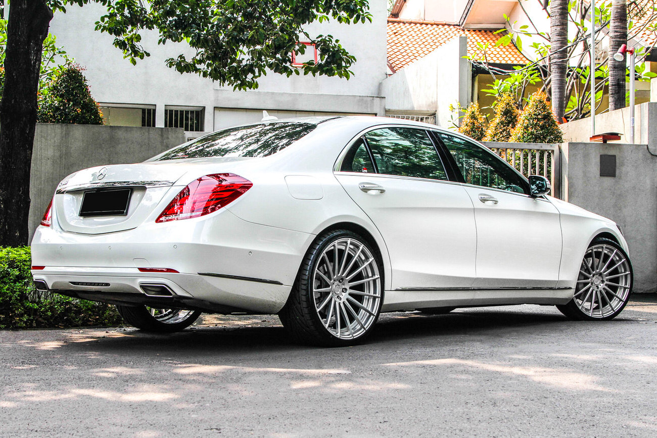 Permaisuri | Mercedes Benz S Class 400 W222 on ADV15 | M.V2