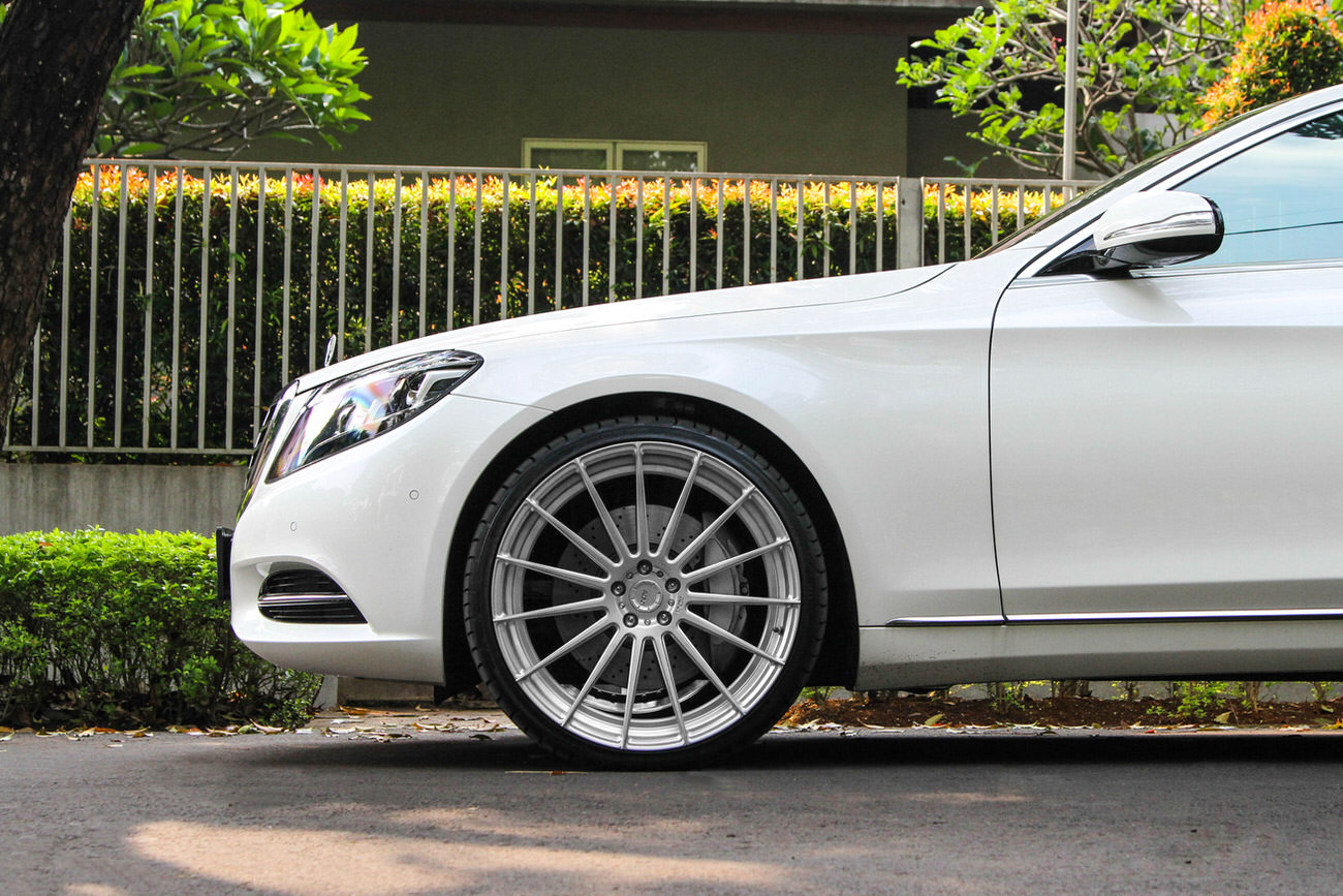 Permaisuri | Mercedes Benz S Class 400 W222 on ADV15 | M.V2