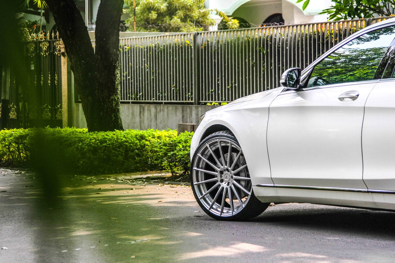 Permaisuri | Mercedes Benz S Class 400 W222 on ADV15 | M.V2