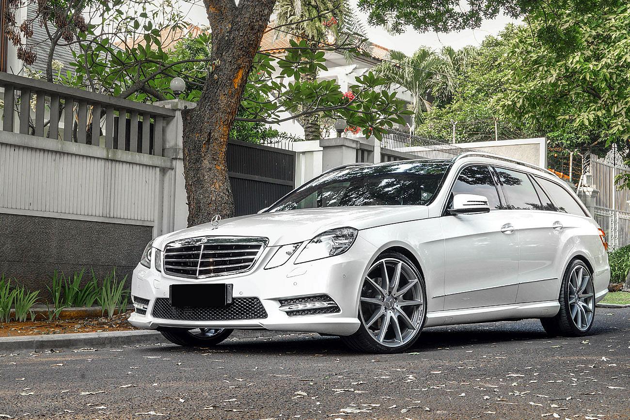 Permaisuri | Michelin PS4S + AMG Sportster on E-Class S212