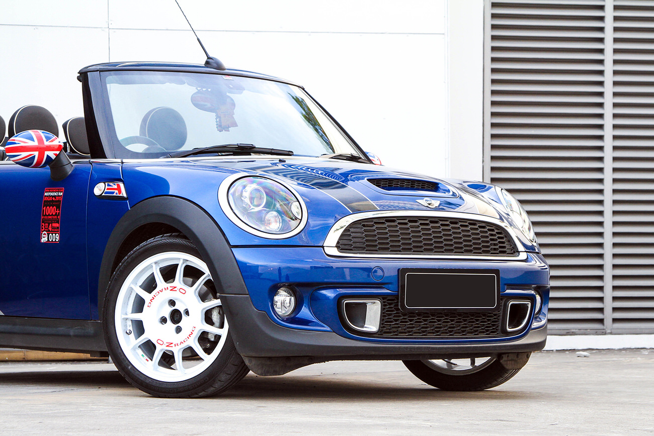 Permaisuri | OZ LEGGENDA 17" FITTED TO MINI COOPER S R57