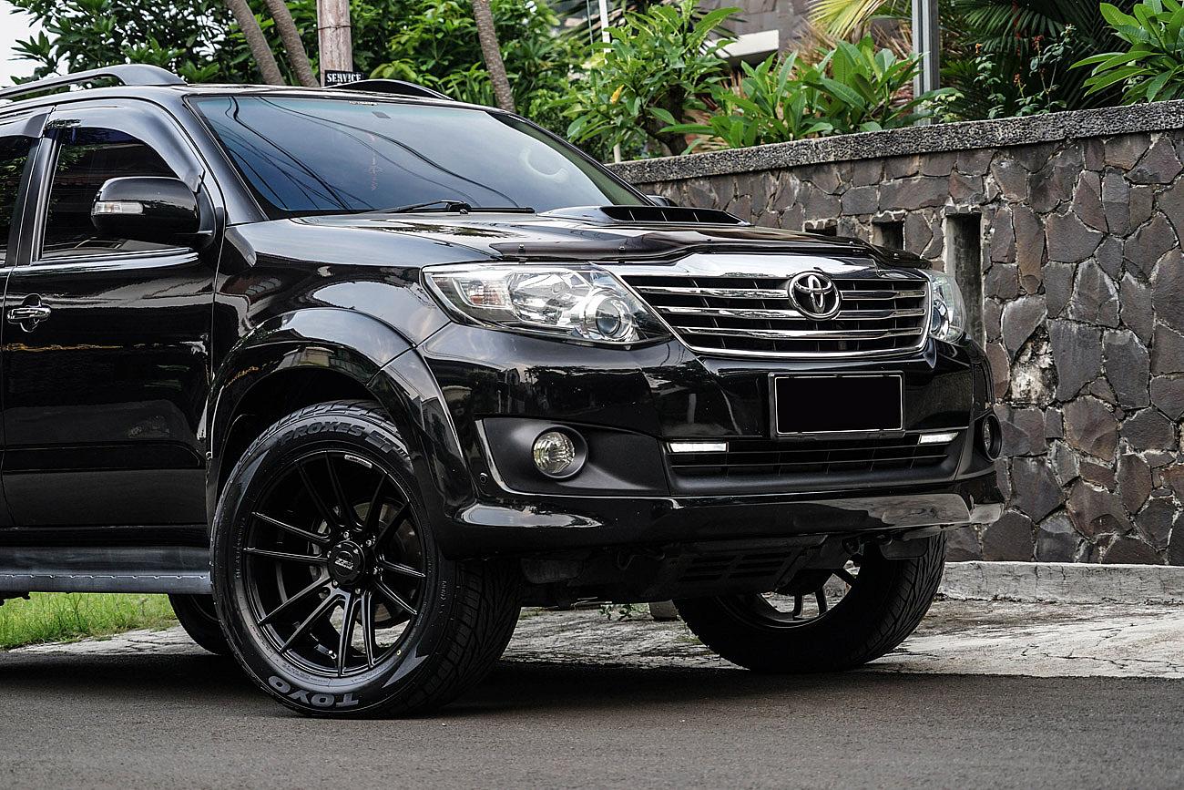 Permaisuri | TOYO PROXES ST3 with SSW SUPER CONCAVE + FORTUNER