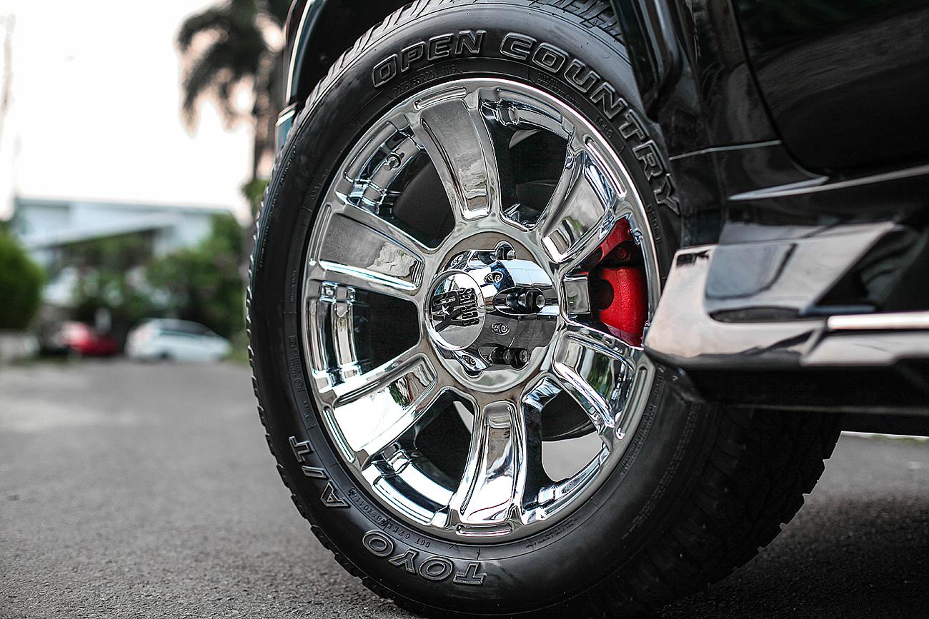 Permaisuri | XD SERIES REVOLVER on Pajero sport