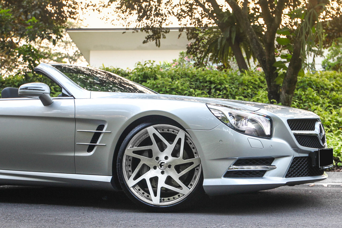 Permaisuri | SL-Class R231 with FORGIATO FINESTRO ECL