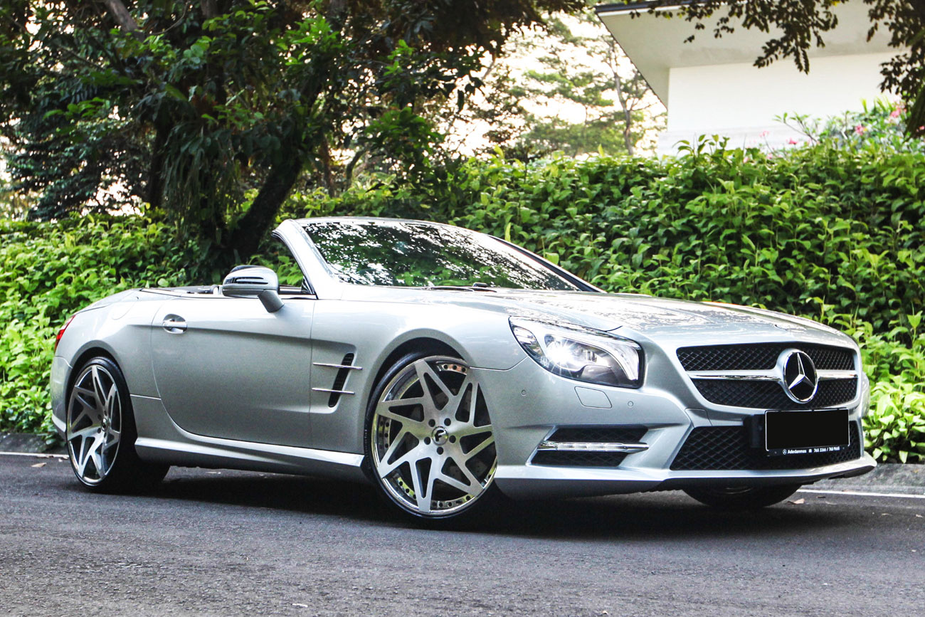 Permaisuri | SL-Class R231 with FORGIATO FINESTRO ECL