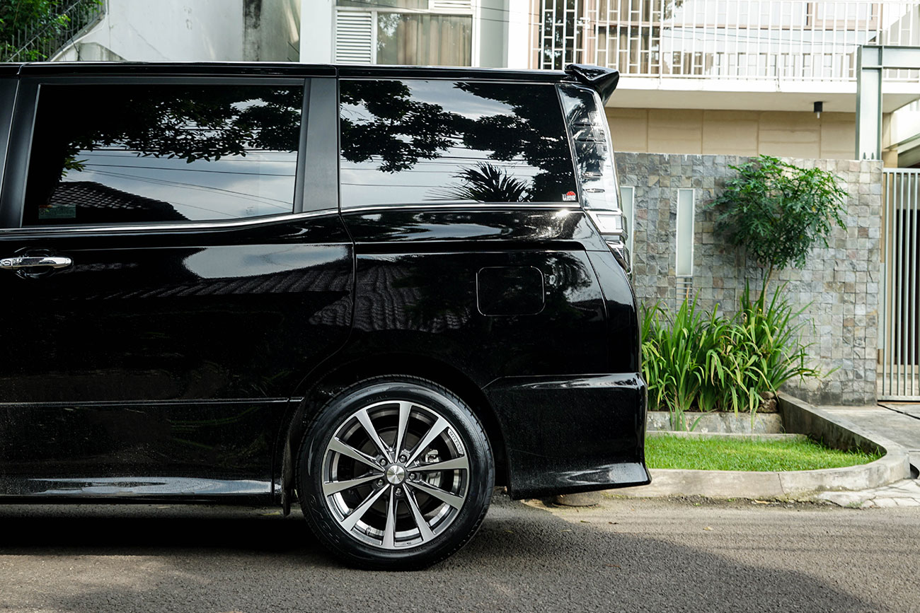 Permaisuri | Voxy + ROJAM Slave