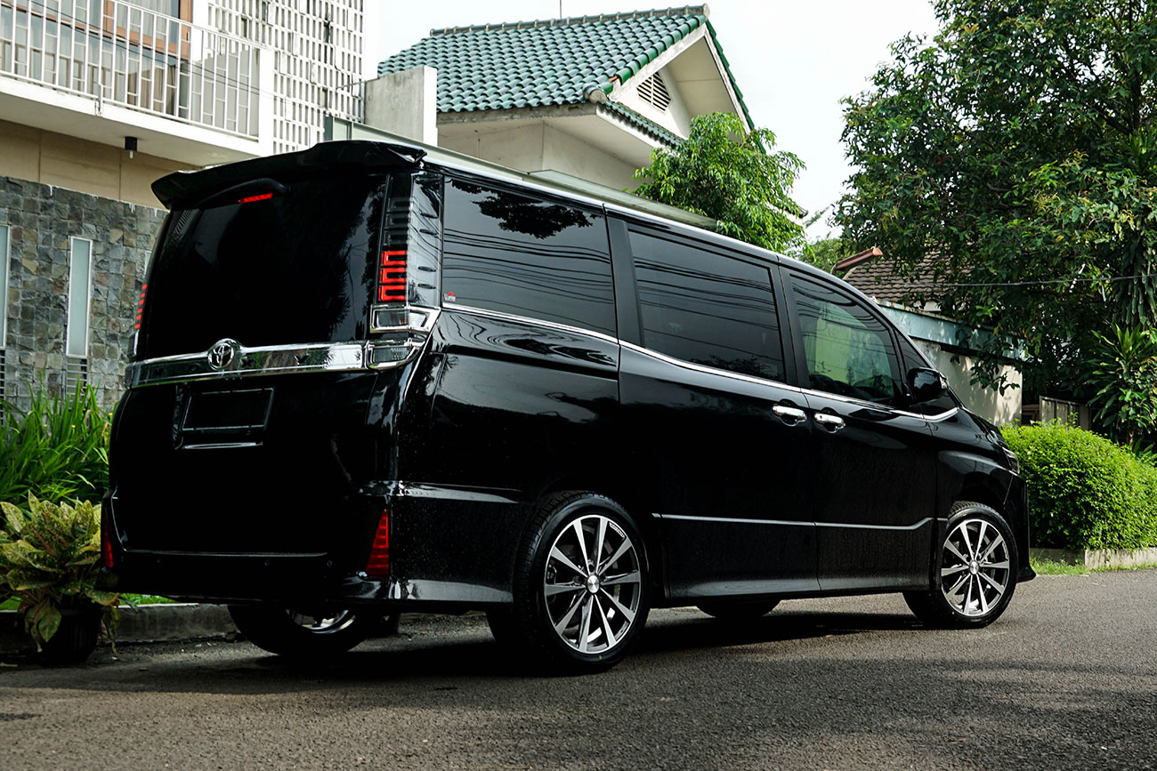 Permaisuri | Voxy + ROJAM Slave