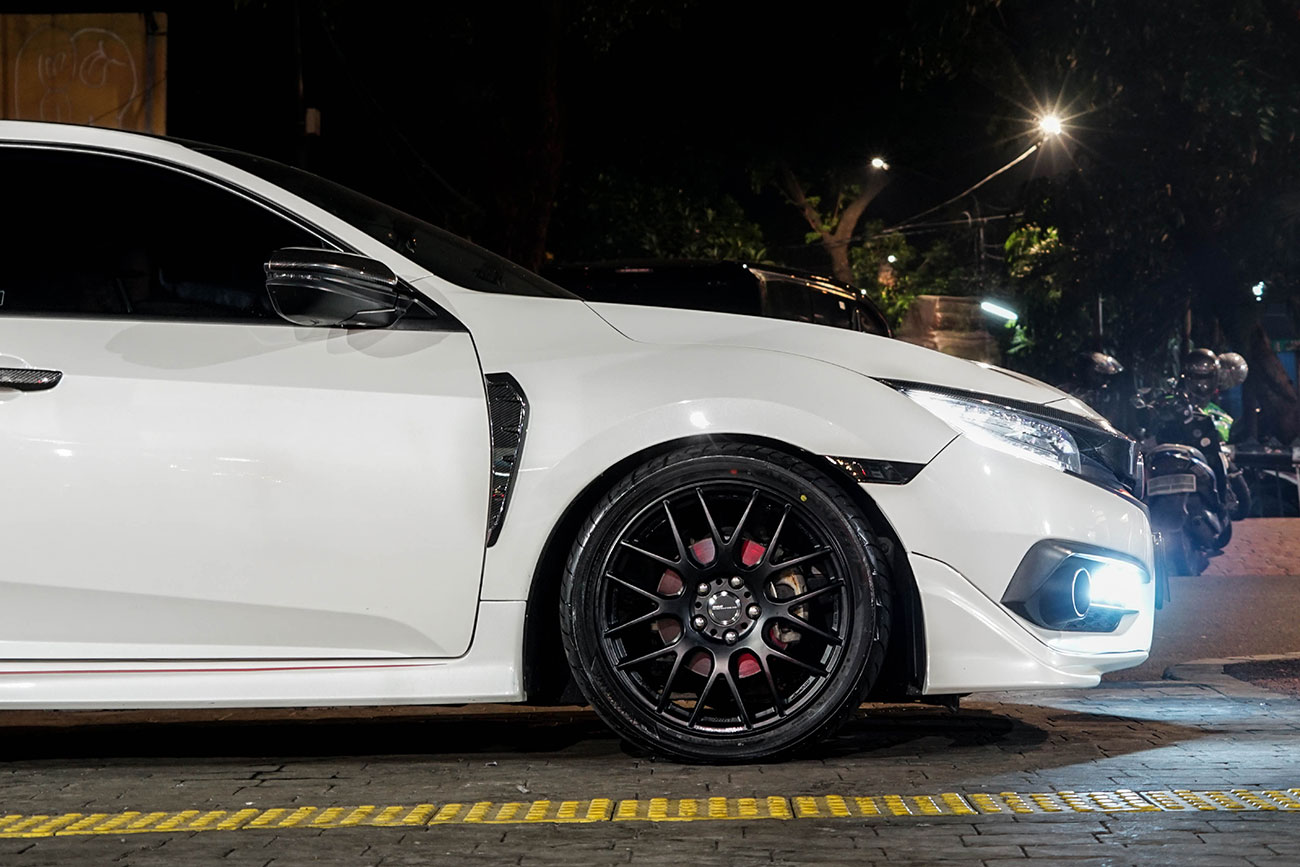Permaisuri | Civic Turbo with Work Emotion M8R