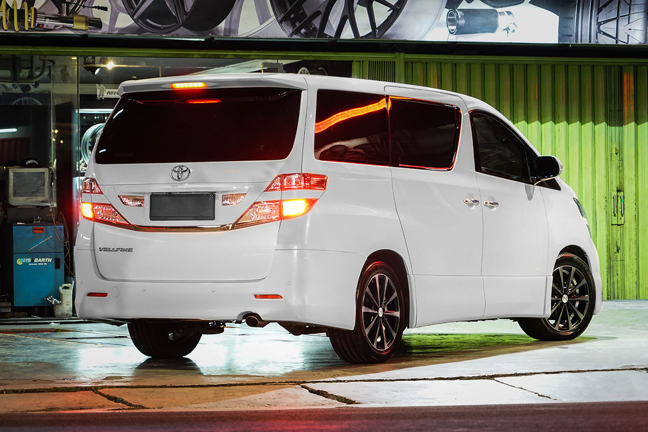 Permaisuri | Vellfire with Rojam Slave