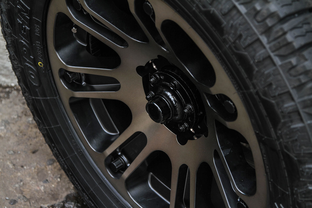 Permaisuri | Toyo OPAT + HELO HE904 on FJ40