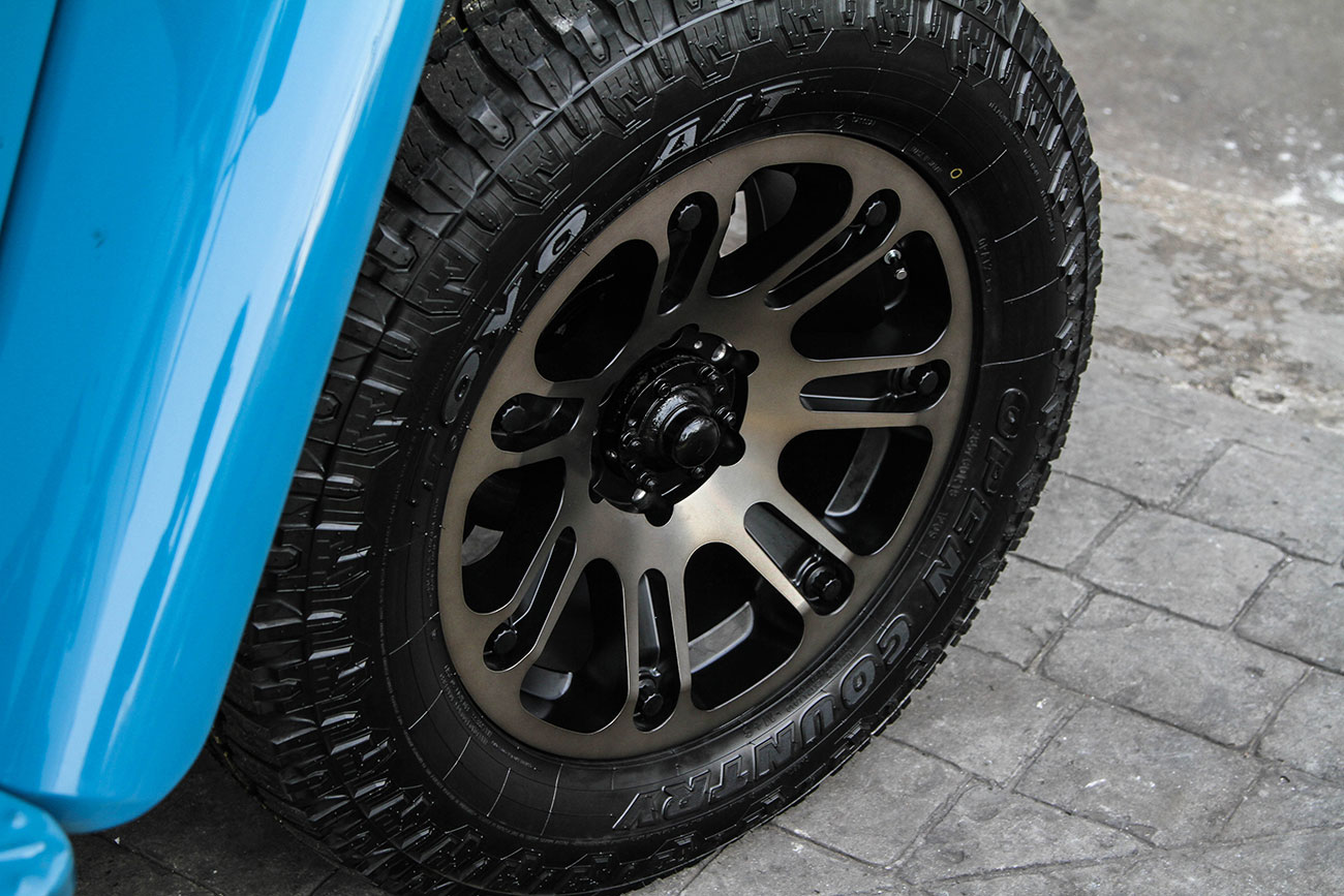 Permaisuri | Toyo OPAT + HELO HE904 on FJ40