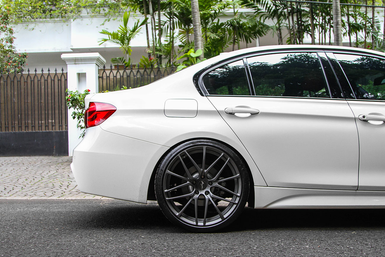 Permaisuri | BWM F30 with Breyton Fascinate
