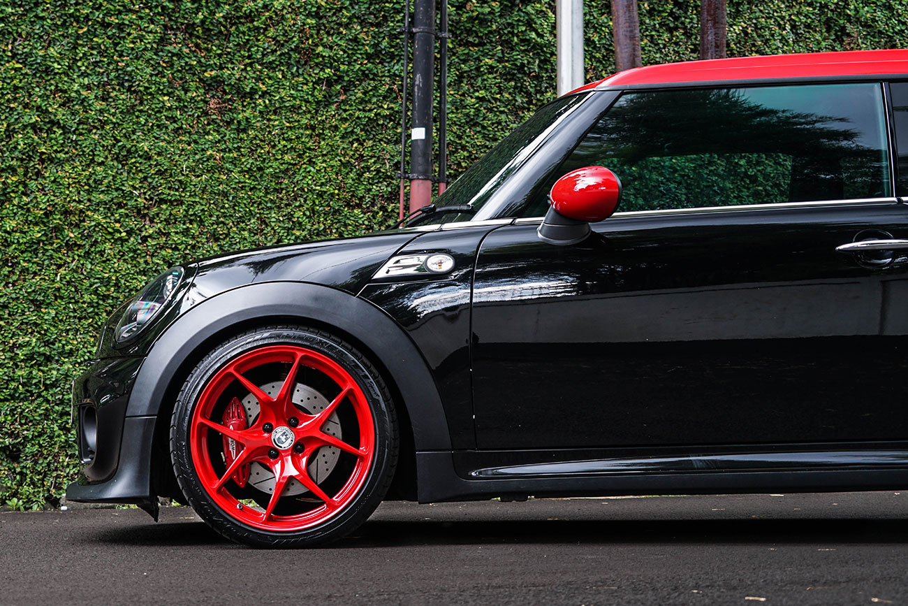 Permaisuri | Mini Cooper Clubman R55 with HRE R101/4
