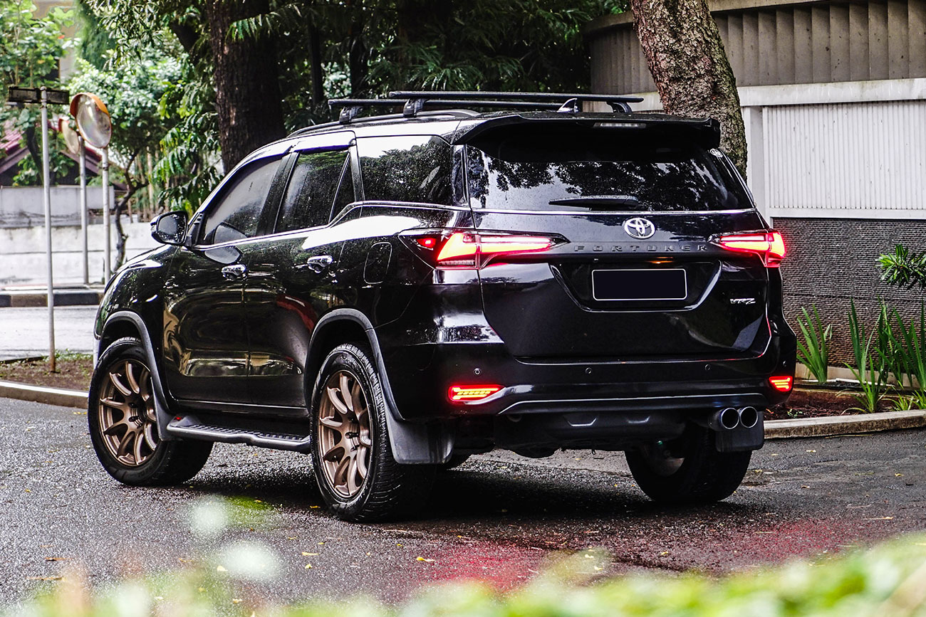 Permaisuri | All New Fortuner+Rays Gram Lights 57Trans-X