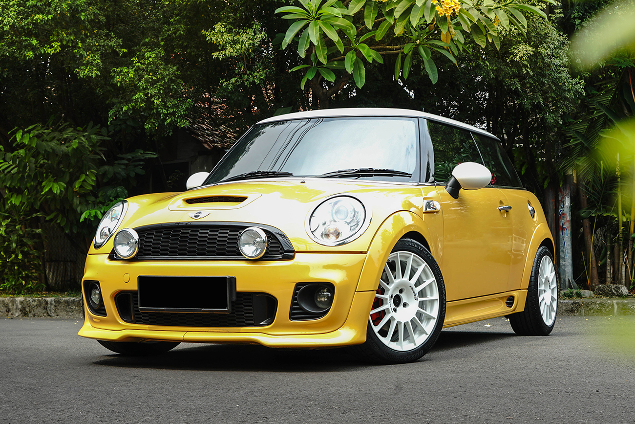 Permaisuri | Enkei RC-T4 on Mini Cooper R56