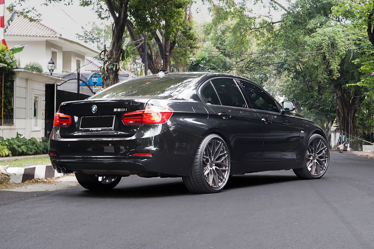 Permaisuri | ZITO ZF01 on BMW 3 Series F30