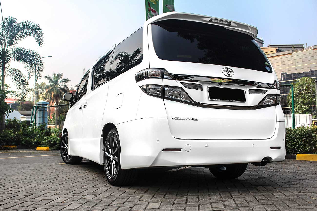 Permaisuri | Rojam Slave with Toyota VELLFIRE