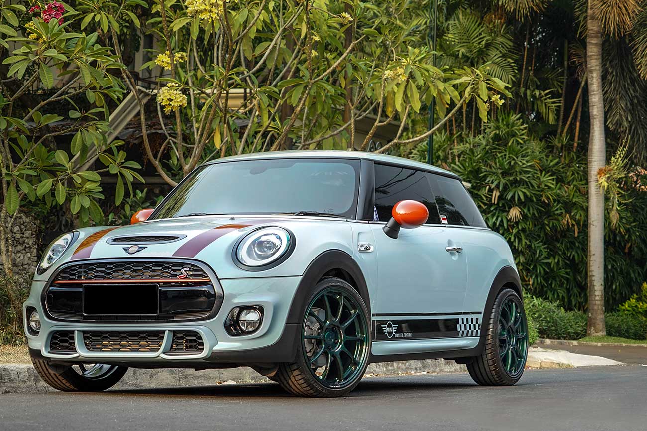 Permaisuri | Rays Volk Racing ZE40 on Mini Cooper F56