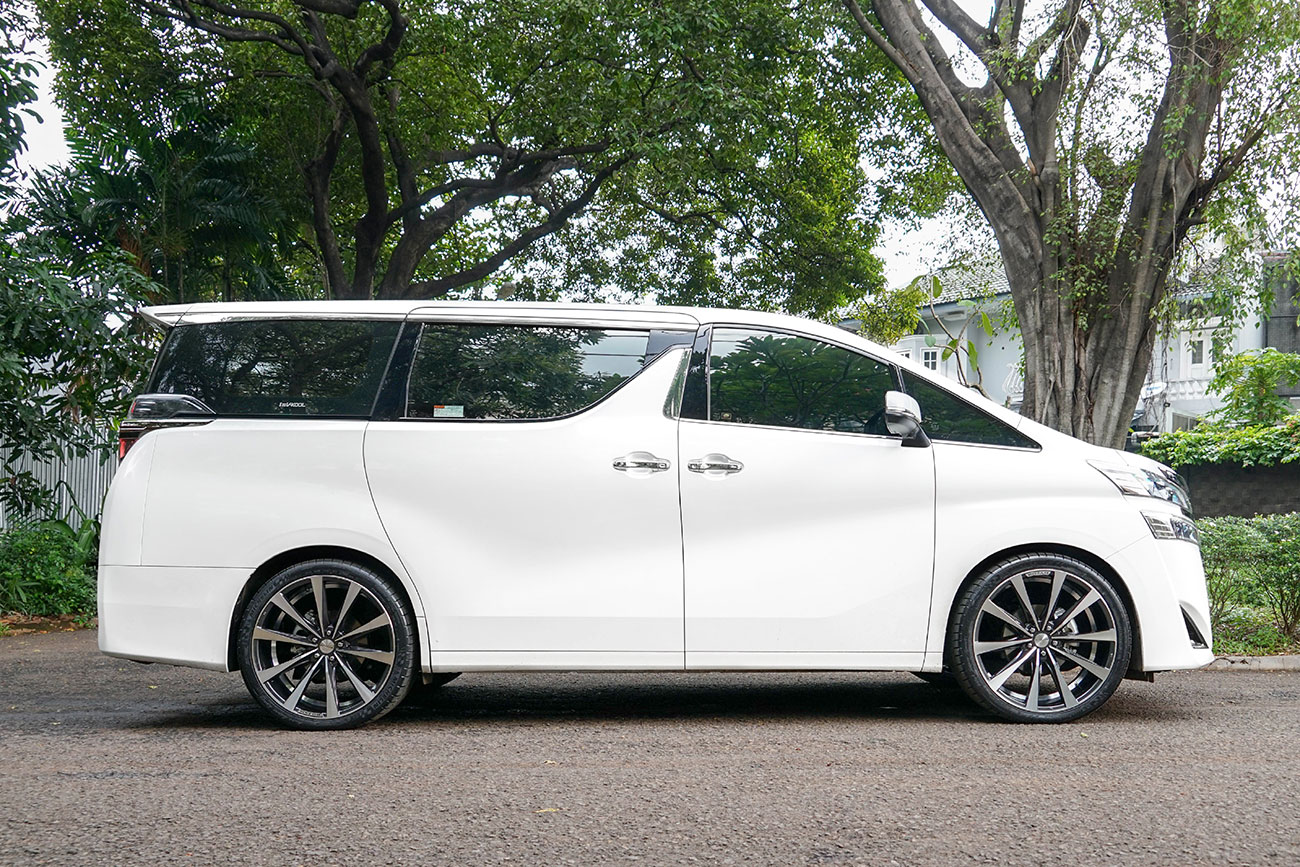 Permaisuri | Rojam Slave+Toyota Vellfire