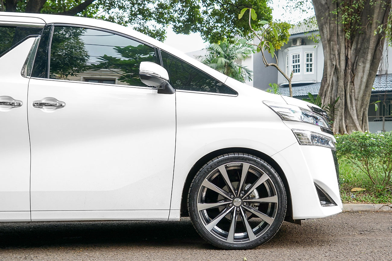 Permaisuri | Rojam Slave+Toyota Vellfire