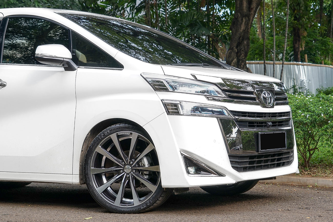 Permaisuri | Rojam Slave+Toyota Vellfire