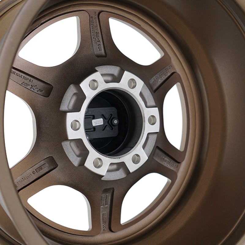 Permaisuri | XD Series - Portal XD139 | Satin Bronze with Satin Black Lip 1