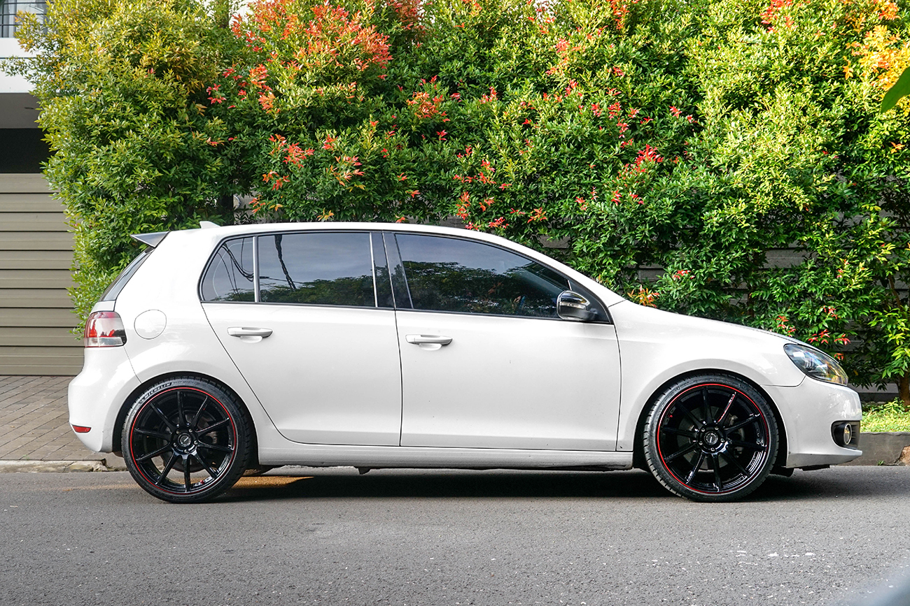 Permaisuri | Rays 57 Transcend REV+Volkswagen Golf MK VI