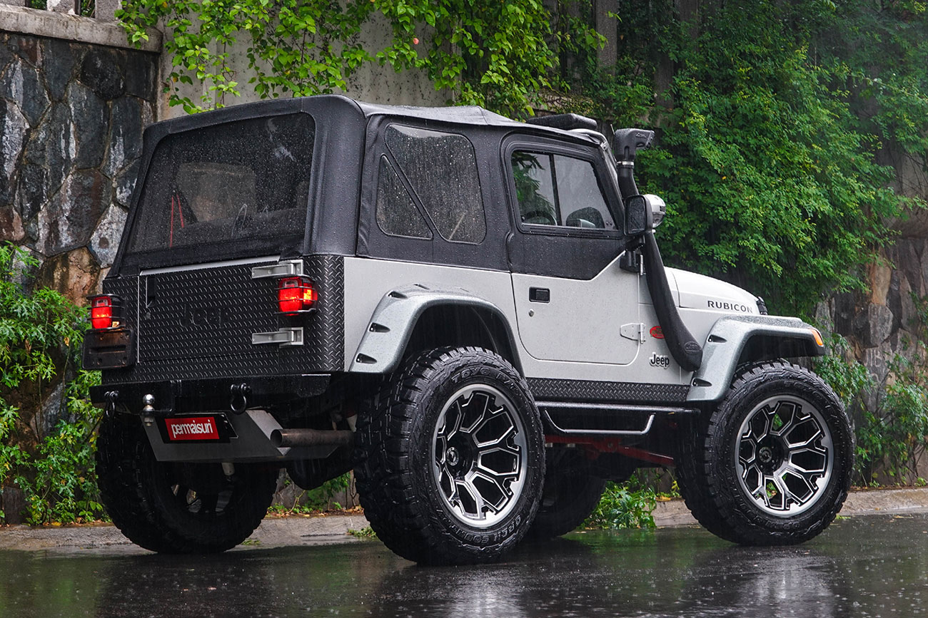 Permaisuri | Forgiato Terra Flow with Jeep Wrangler TJ