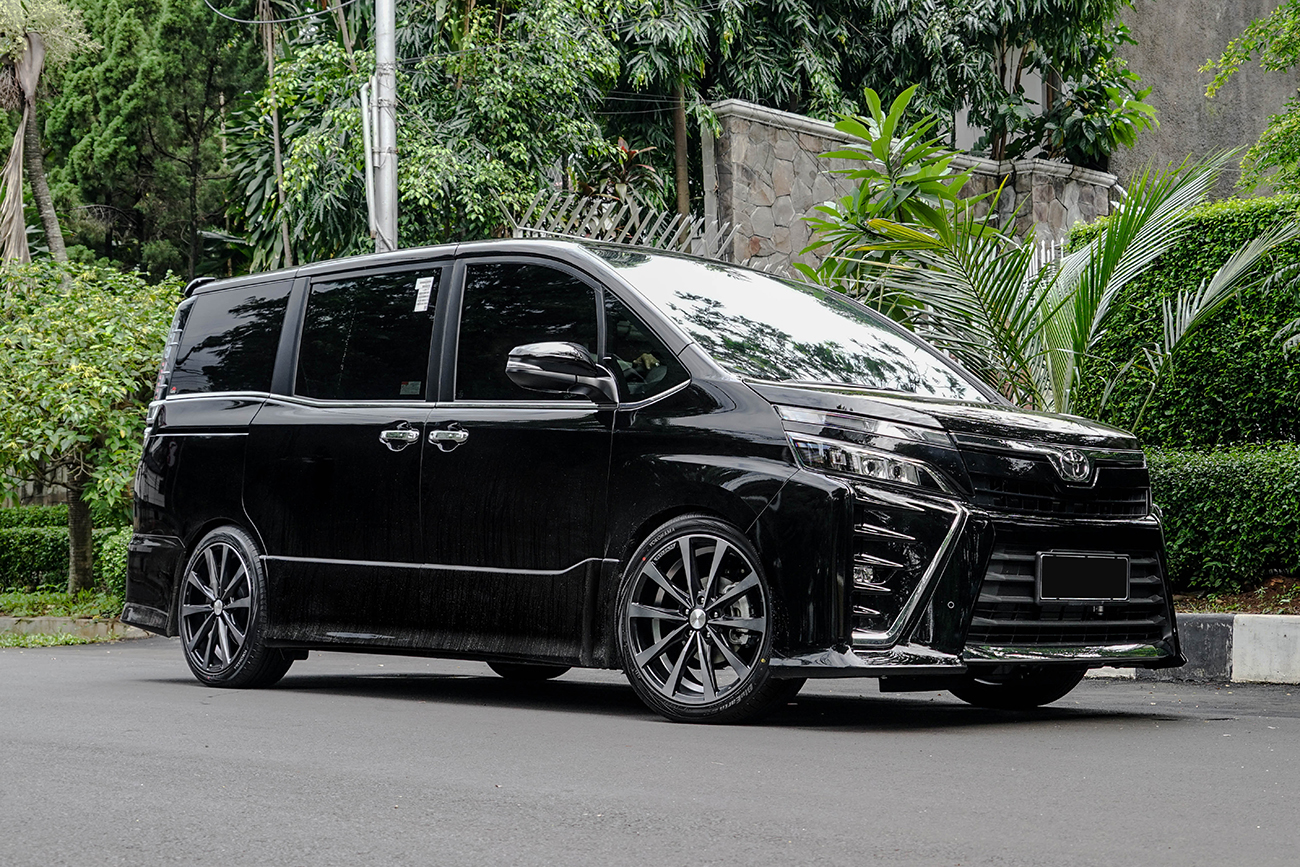 Permaisuri | Toyota Voxy R80+Rojam Slave