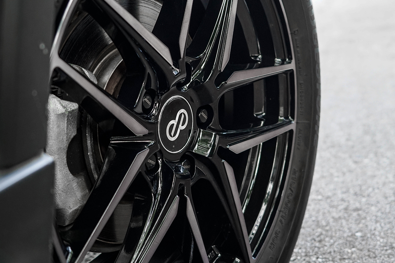 Permaisuri | Enkei Performance Icon+Toyota Rush F800