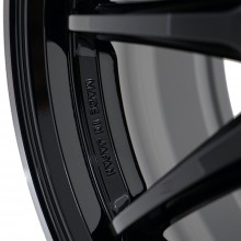 Permaisuri | WORK - ZR10 Black Diamond Lip Cut 18