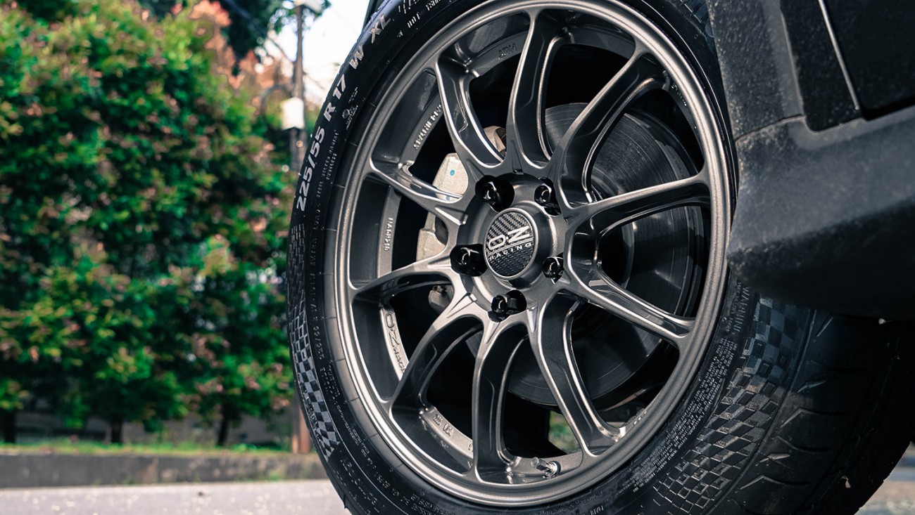 Permaisuri | OZ Racing Hyper GT HLT on Honda HR-V