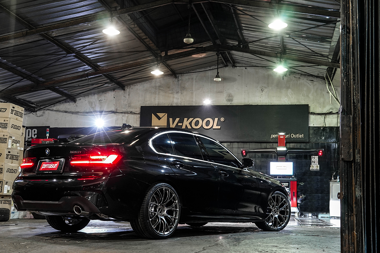 Permaisuri | Rays Volk Racing G16 with BMW 3 Series G20