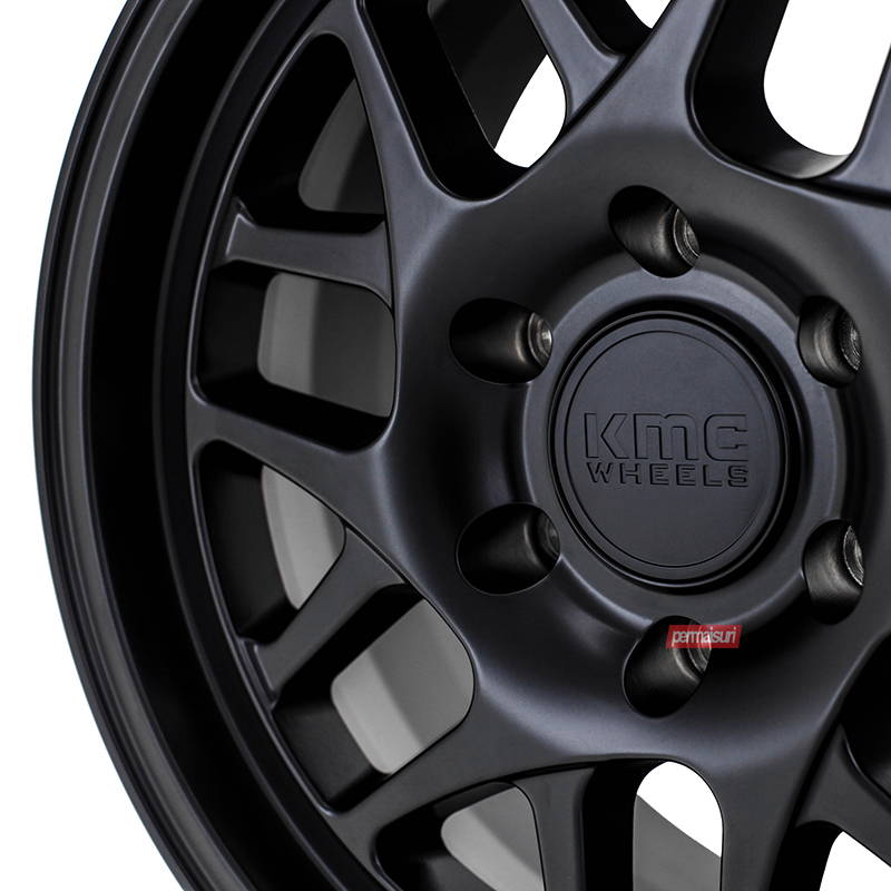 Permaisuri | KMC - Bully | Satin Black 17