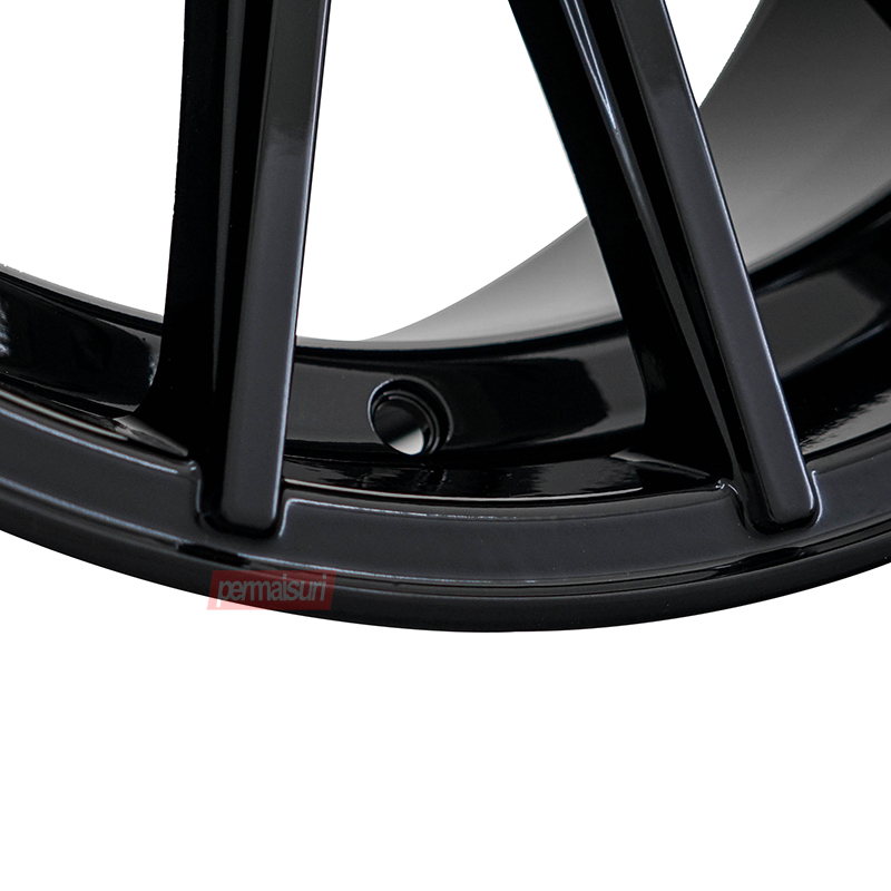 Permaisuri | Road Force - RF15 | Gloss Black 20