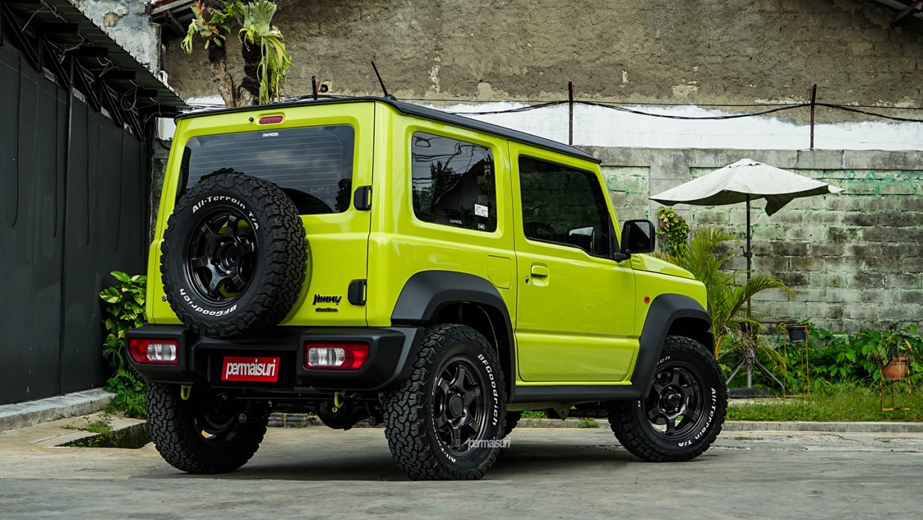 Permaisuri | Rays Gram Lights 57DR-X+Suzuki Jimny JB74