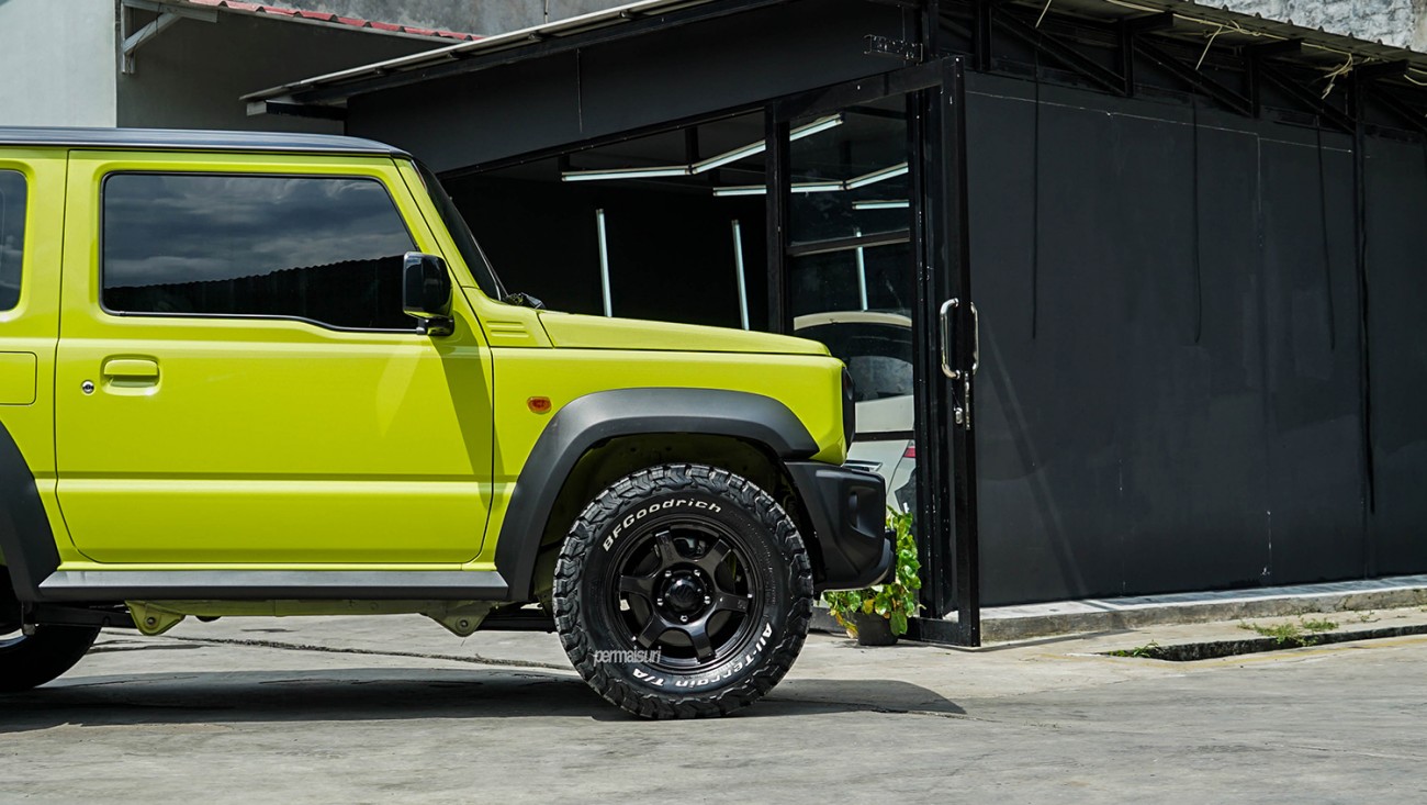 Permaisuri | Rays Gram Lights 57DR-X+Suzuki Jimny JB74