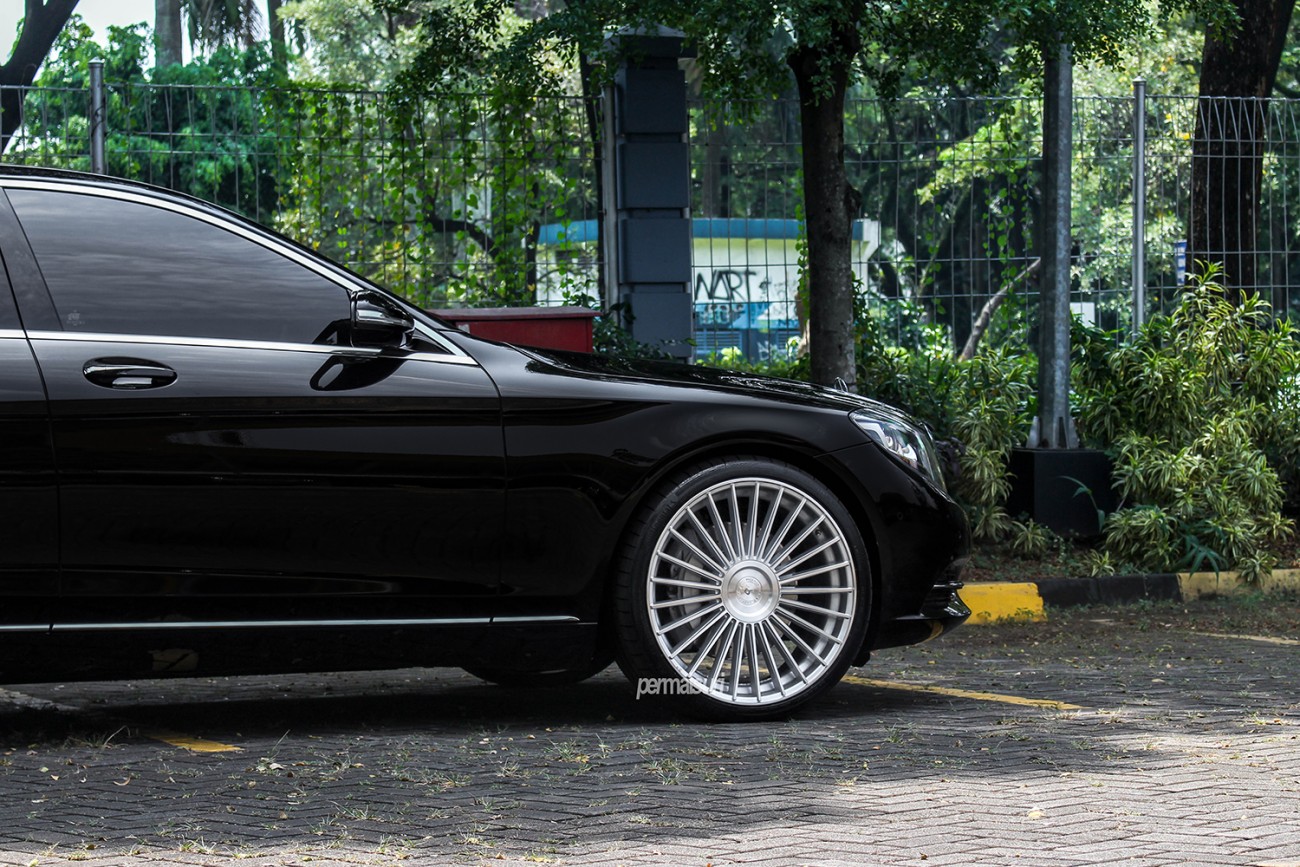 Permaisuri | Road Force RF22 on Mercedes Benz S-Class W222