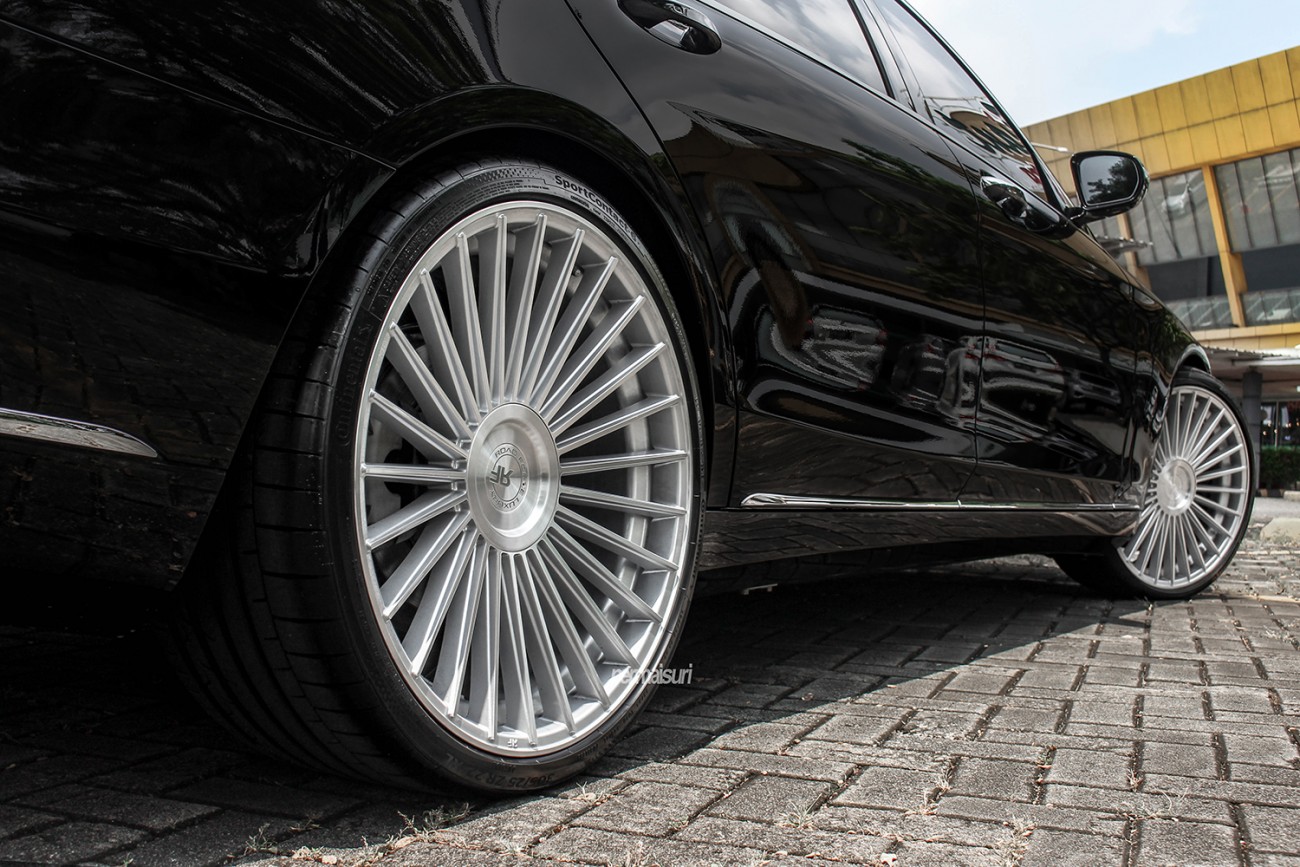 Permaisuri | Road Force RF22 on Mercedes Benz S-Class W222