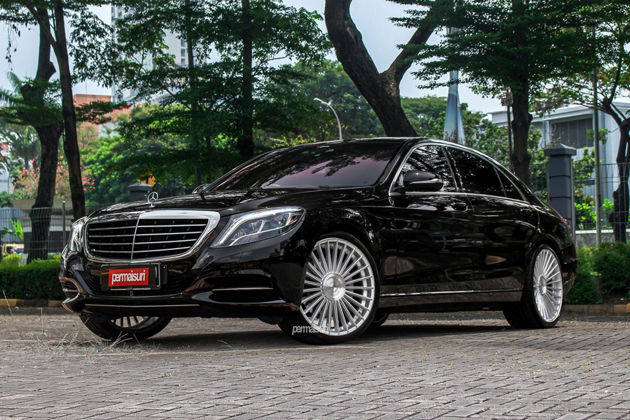 Permaisuri | Road Force RF22 on Mercedes Benz S-Class W222